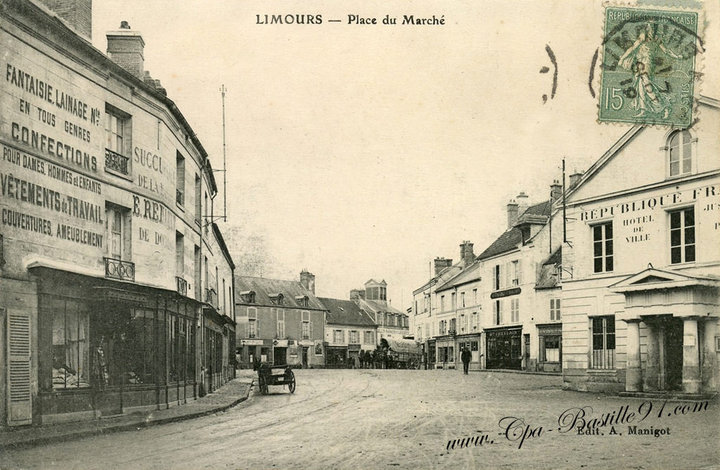 Limours – la Place du Marché en 1910 | Cartes Postales Anciennes